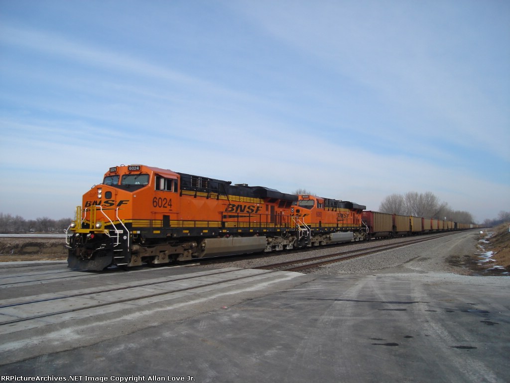 BNSF 6024 WEST